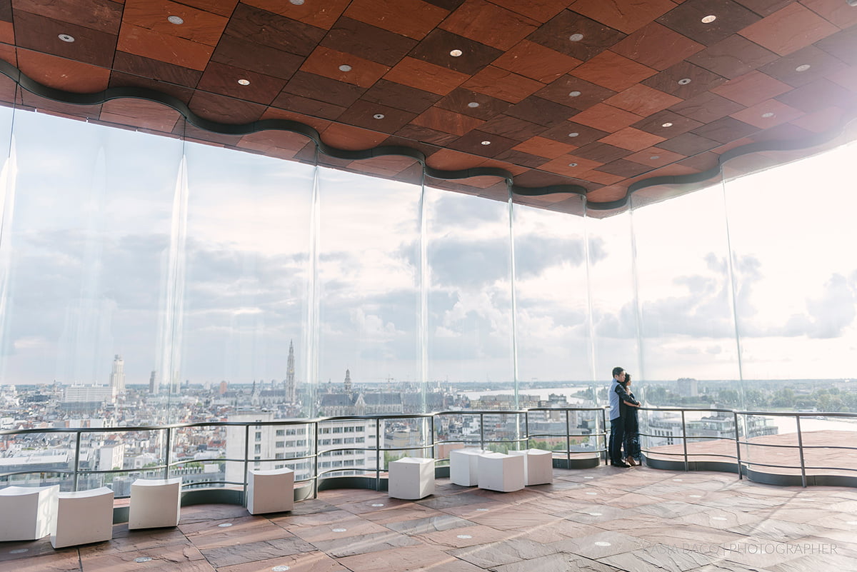 Cindy & Eric - Engagement in Antwerp - Kasia Bacq